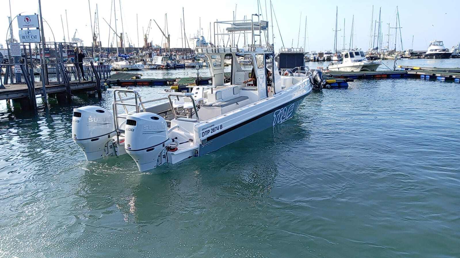 Boat Tests Carry Cat 830 Sport Fisher